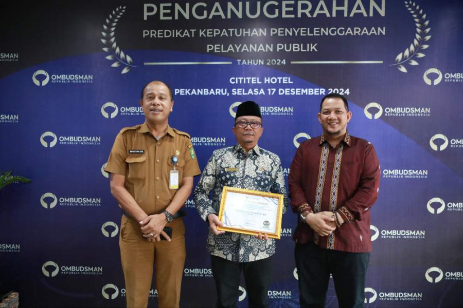 Pemkab Siak Kembali Raih Penghargaan Predikat Kepatuhan Penyelenggara Pelayanan Publik Dari ...